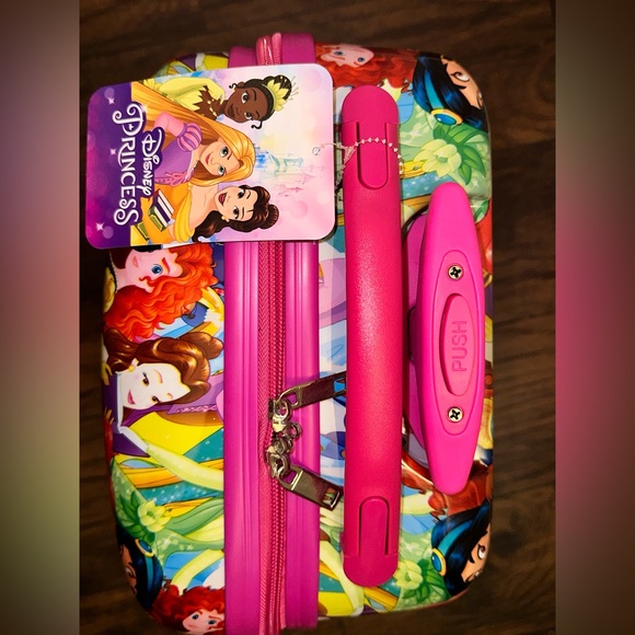 Disney | Other | Bioworld 65 Disney Princess Carryon Luggage Hard Shell ...